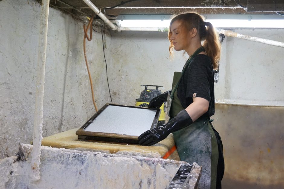 Papermaker Zoe Collis completes Apprenticeship with Distinction - QEST